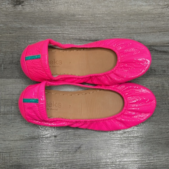 Tieks | Shoes | Tieks Pop Pink Size 7 Euc | Poshmark